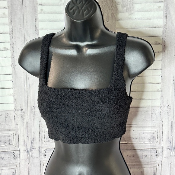 Windsor | Tops | Windsor Crop Top | Poshmark